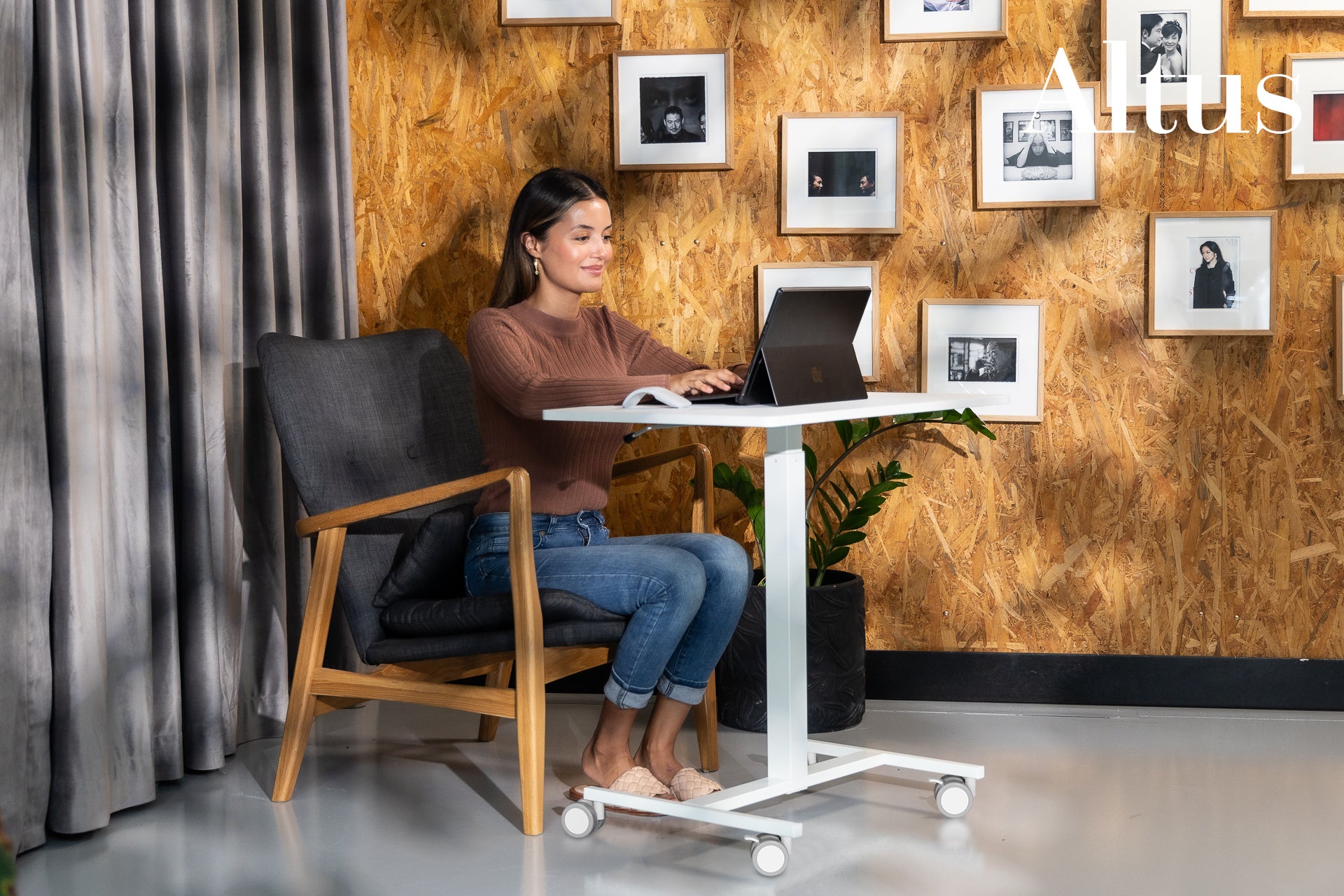 Altus Height Adjustable Desk Portable Mobile Computer Office Table ...